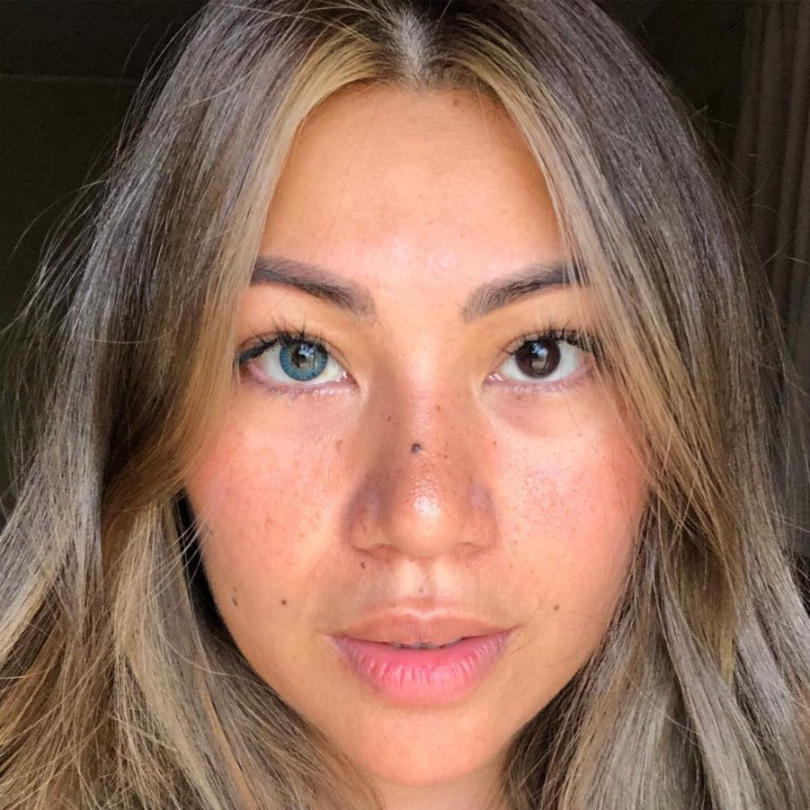 True Sapphire Contact Lenses